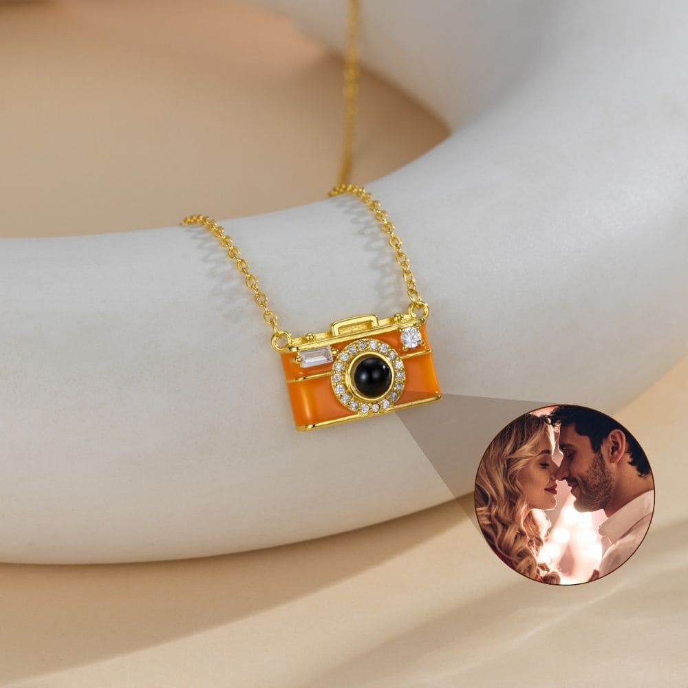 Camera Photo Projection Necklace with Hidden Picture
